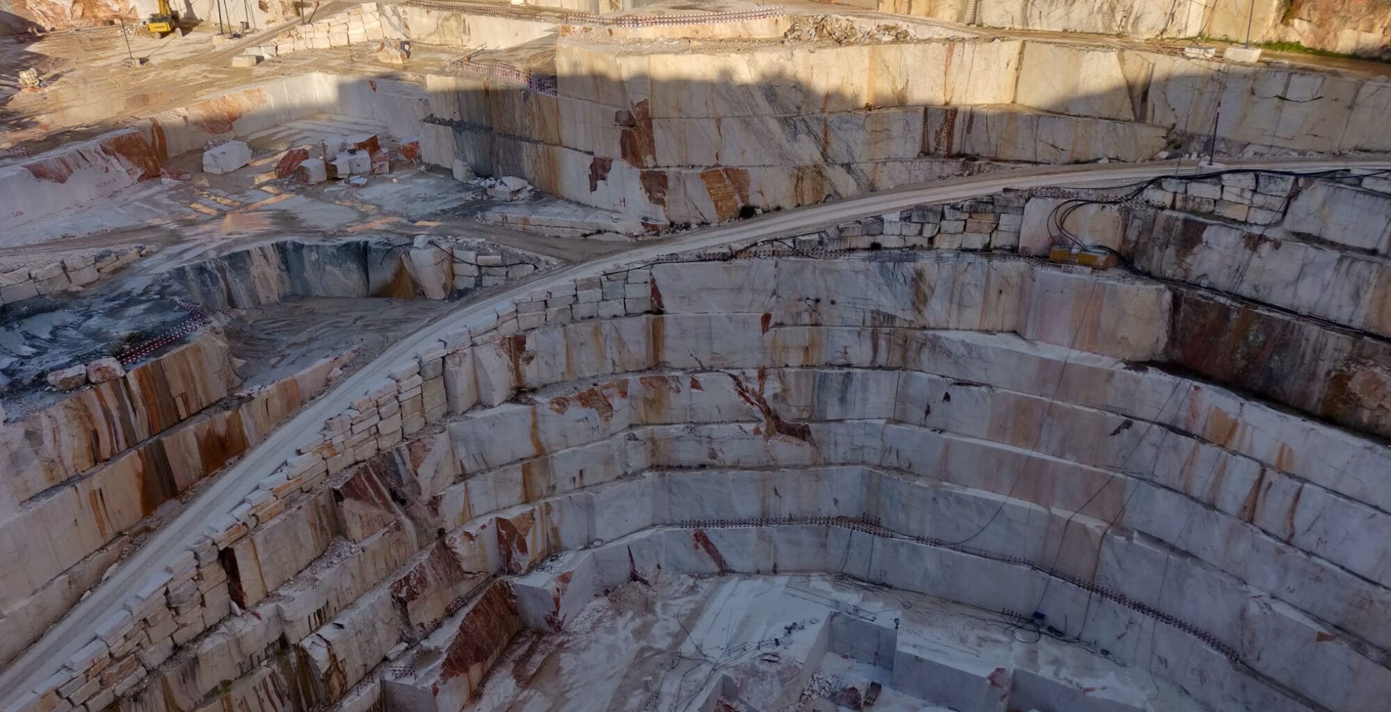 Marble, Granite and Sandstone blocks and slabs Importer, stone importer ...